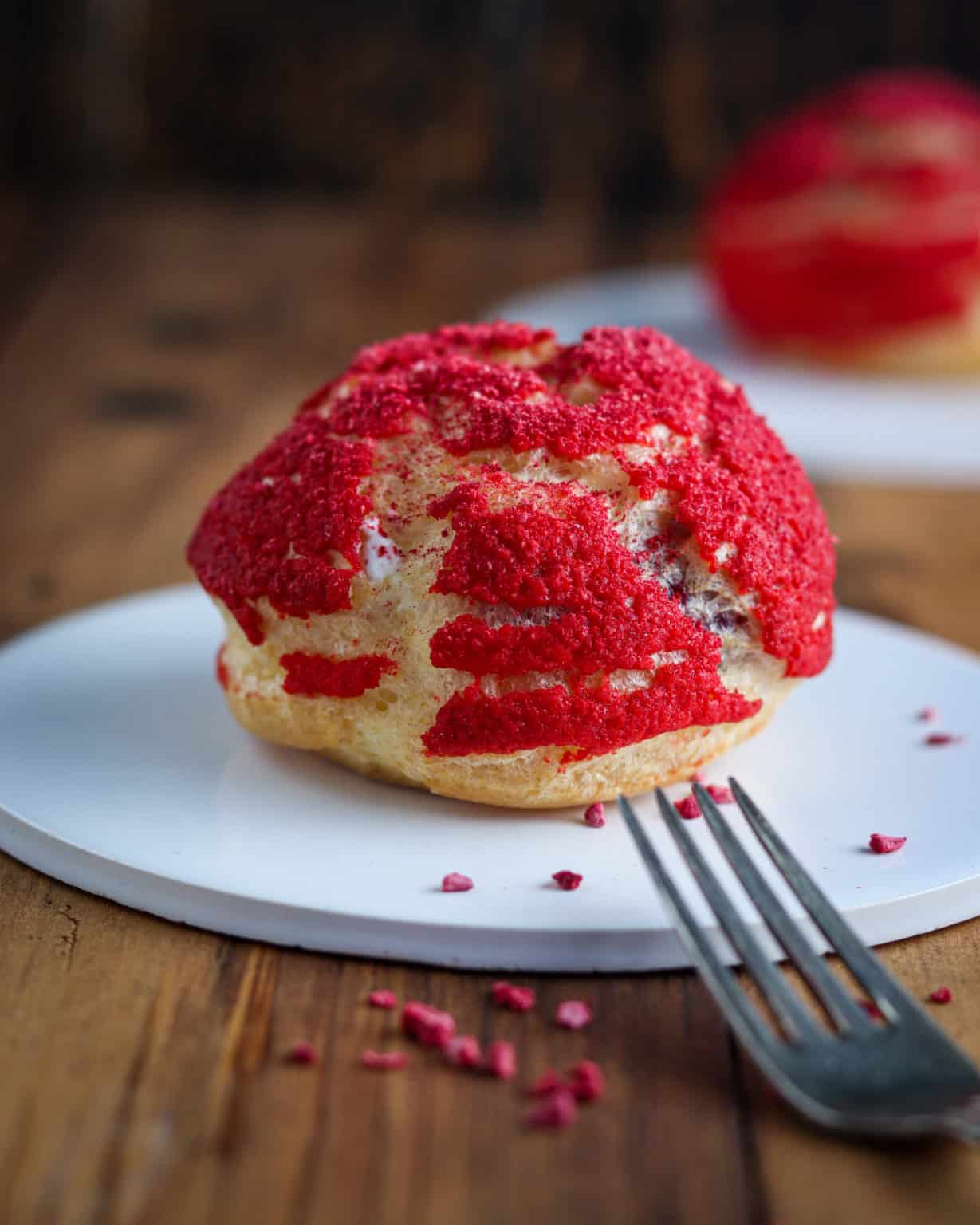 Choux au craquelin - Krakelerede vandbakkelser - Gastry.dk